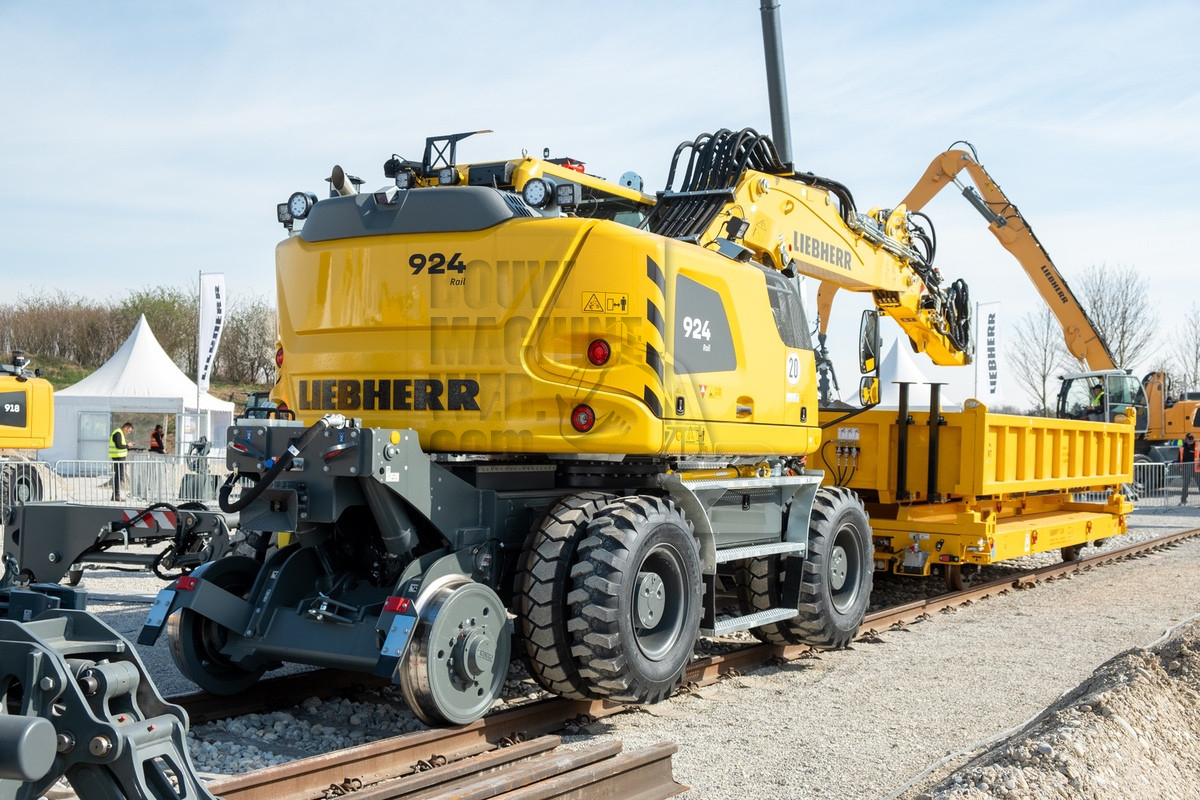Liebherr Test & Drive 2025 : BouwmachineWeb.com - alle nieuws op 1 plek