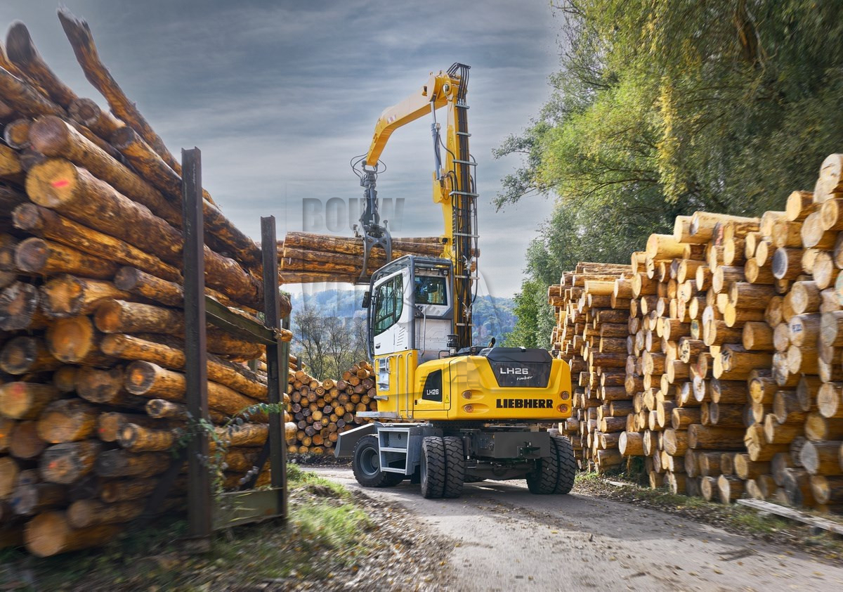 Liebherr presenteert nieuwe LH 26 M Timber : BouwmachineWeb.com - alle ...