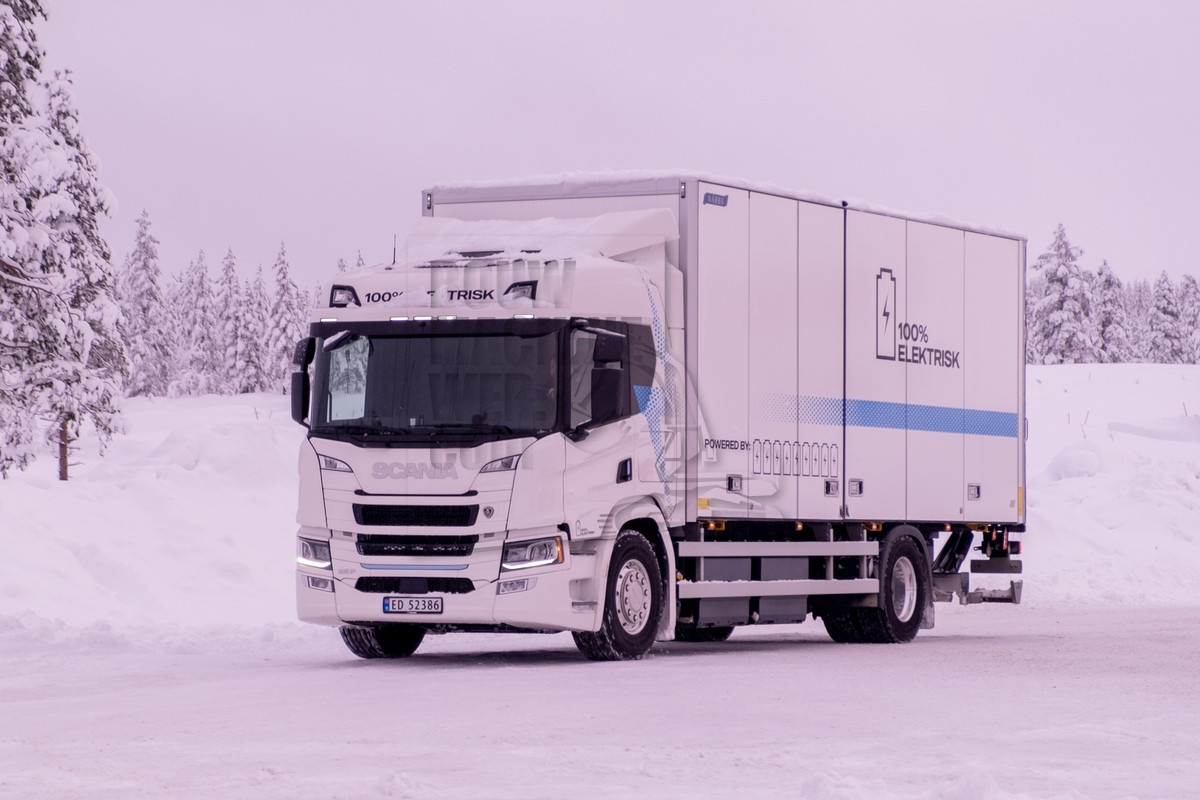 Scania Winter Drive 2023 : BouwmachineWeb.com - alle nieuws op 1 plek